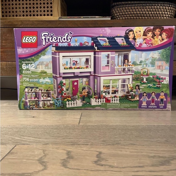 Lego | Toys | Lego Friends Emmas House Building Set Pink And White 495 ...
